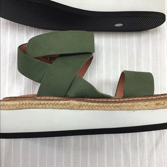 Alias Mae | Shoes | Alias Mae Olive Ankle Strap Platform Sandals | Poshmark